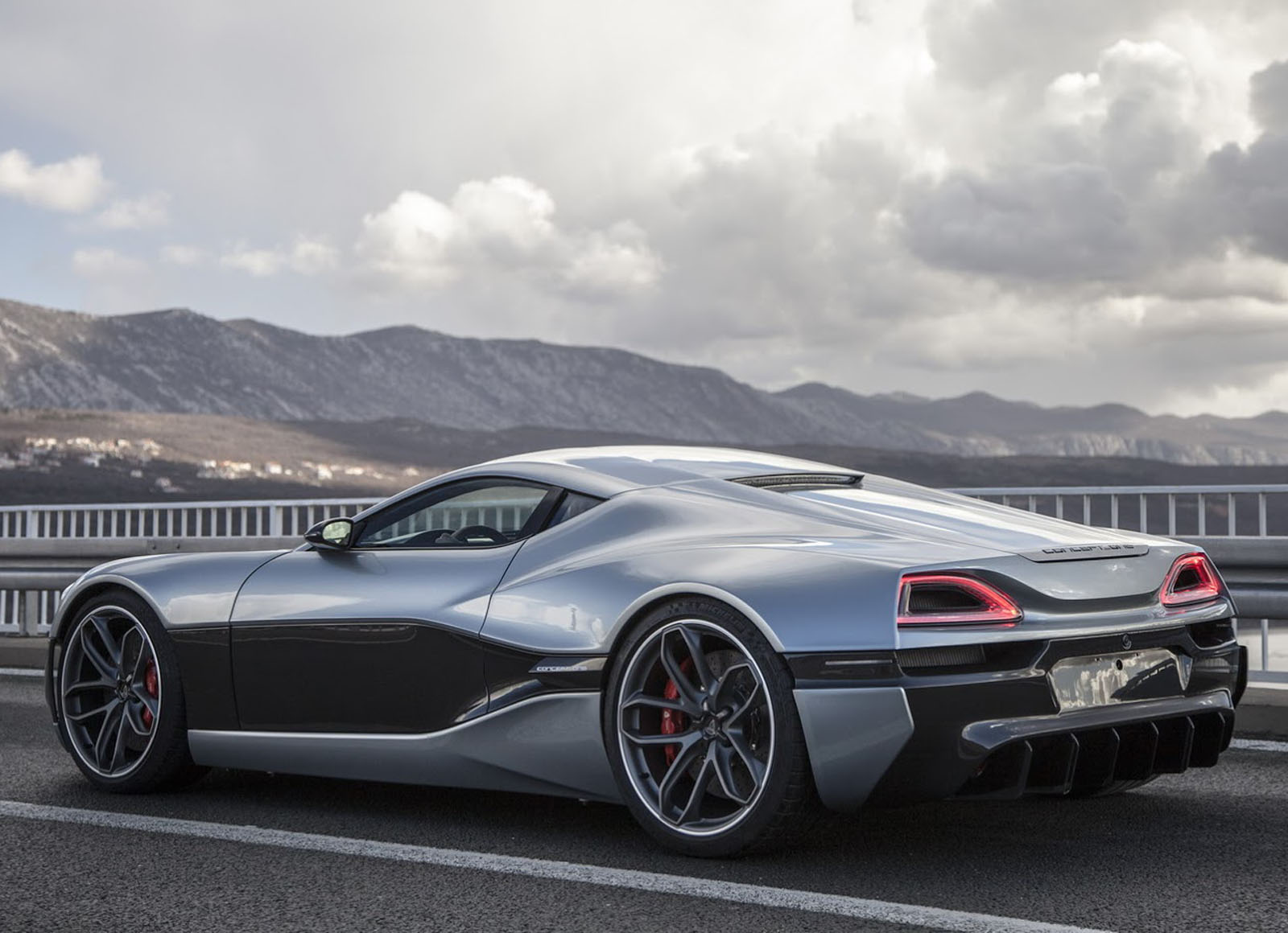 Rimac All Wheel Torque Vectoring - gocar.gr - Περιοδικό αυτοκινήτου